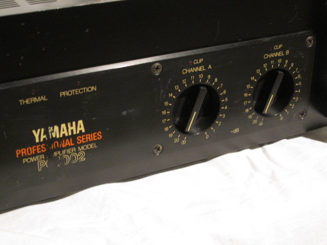 YAMAHA PC1002 2ch power amplifier | 中古オーディオ・ビンテージオーディオ販売・修理の専門店 MUSiCA ...